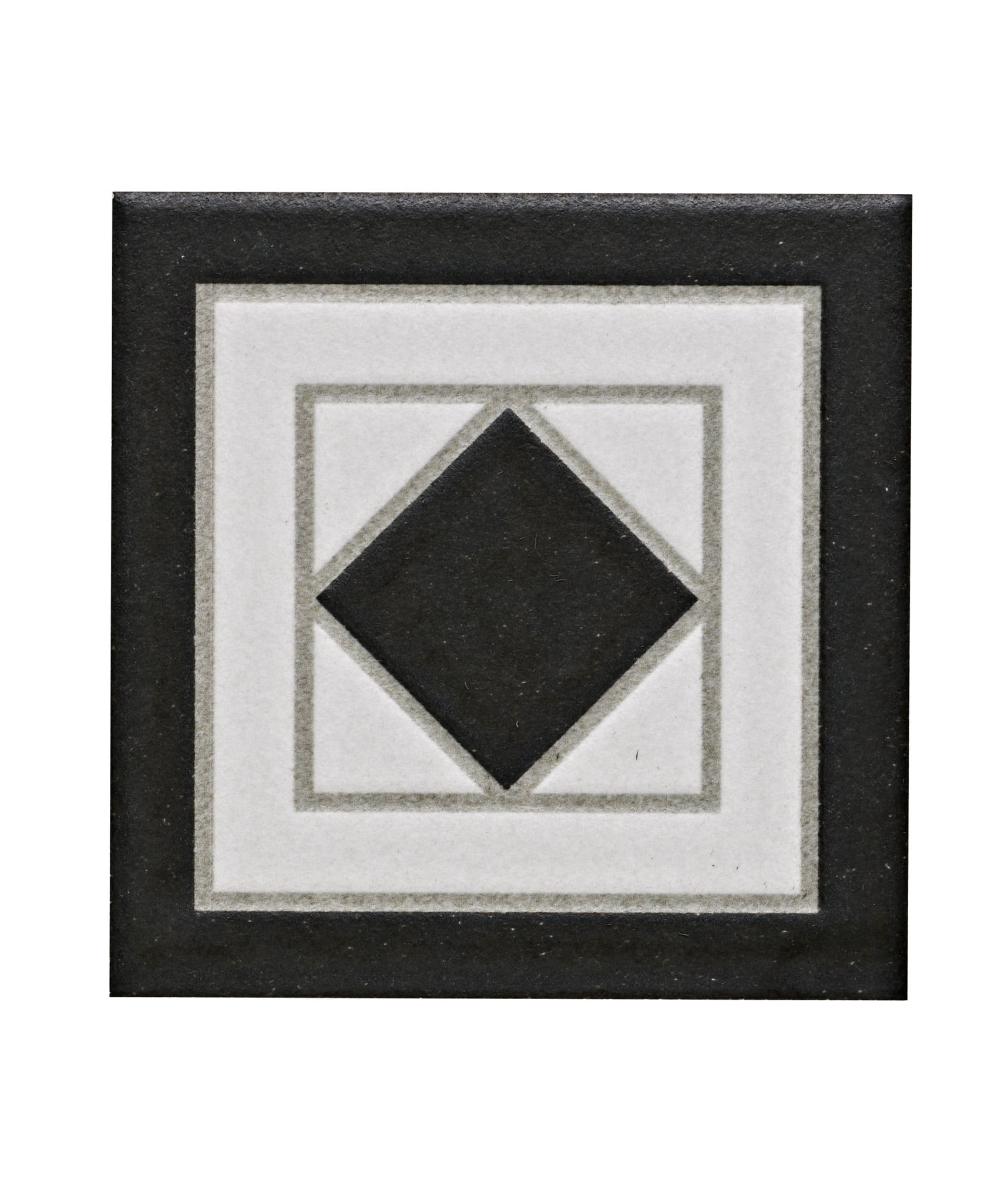 Grosvenor™ Black/White Corner Tile | Topps Tiles
