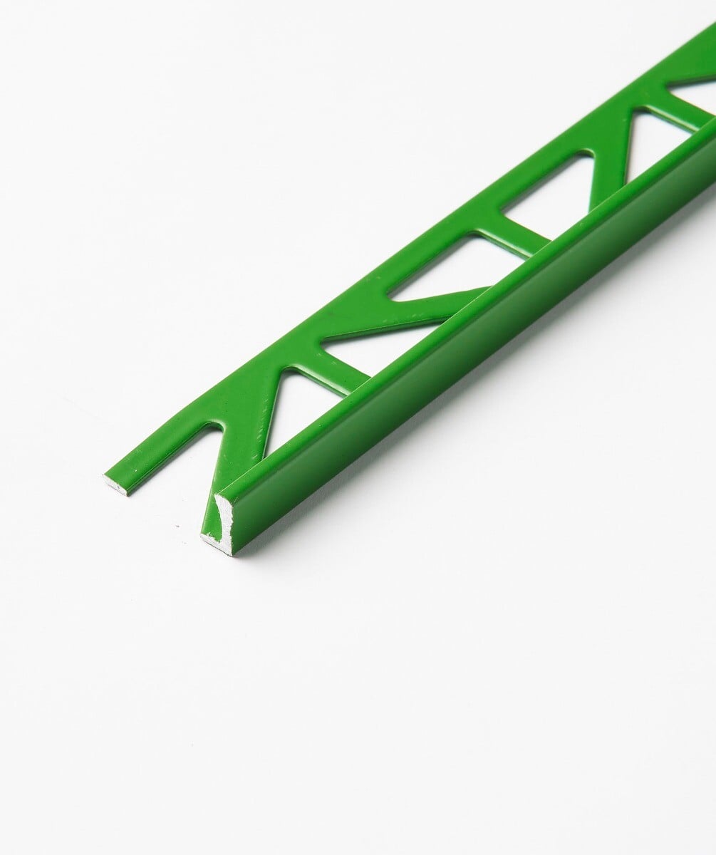 Matrix® Green Straight Edge 10mm Trim | Topps Tiles